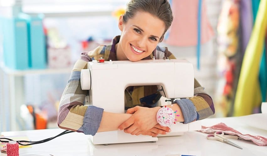 5 Best Portable Sewing Machines Reviewed in Detail (Fall 2025)