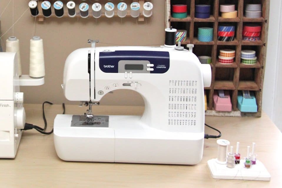 Brother CS6000i Review (Summer 2023) - Features, Pros and Cons