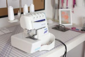 4 Best Self-Threading Sergers Reviewed in Detail (Winter 2024)