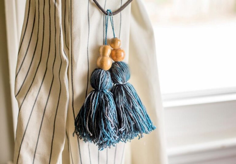 6 Steps on How to Make Tassels and 9 Ways to Use Them